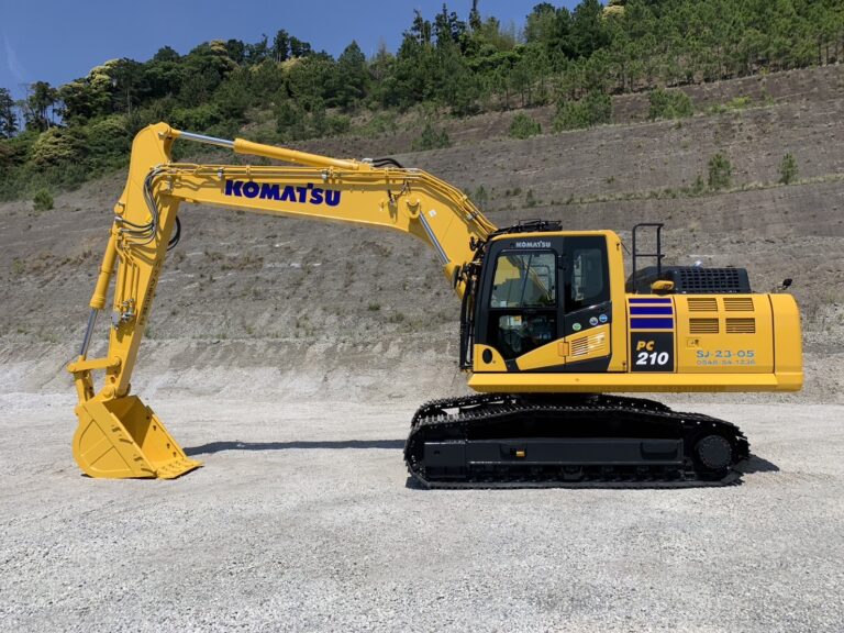 PC210-11が納入されました | 芝田重機有限会社